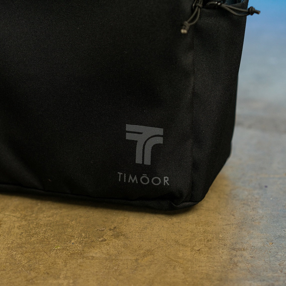 CITY - Classic Backpack 15L HITAM – Timoor Official